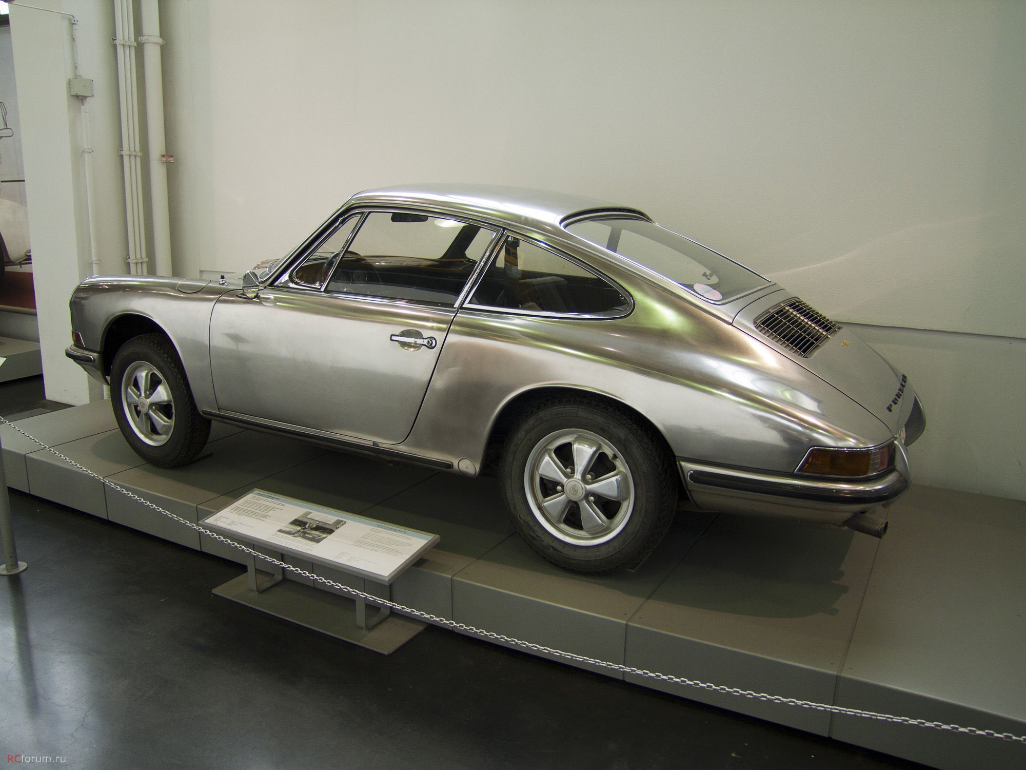 Porsche 911 S Stainless-Steel Car 1967 | Porsche cars history