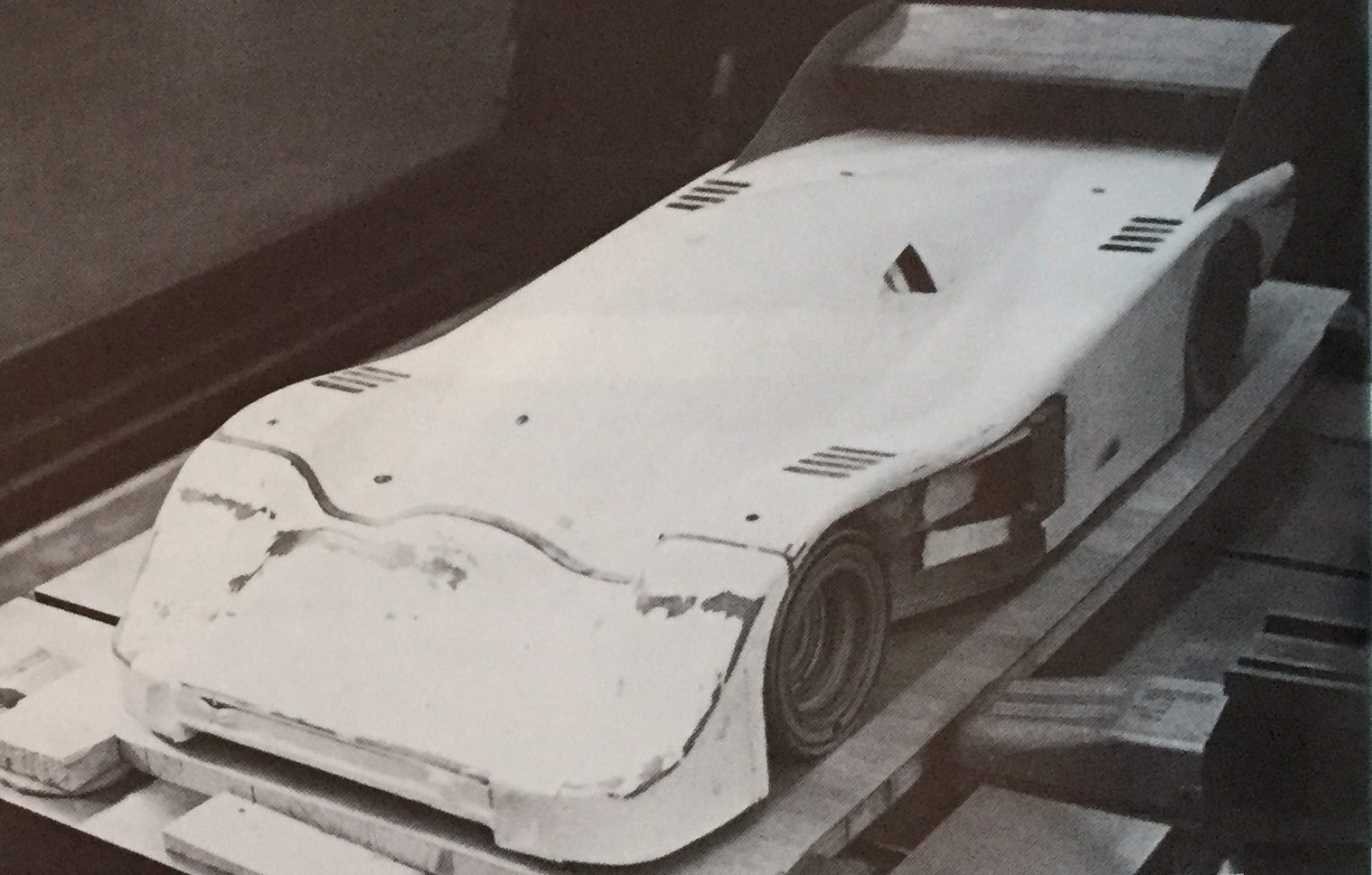 1981, model Porsche type 956 for blowing in the wind tunnel | Porsche ...