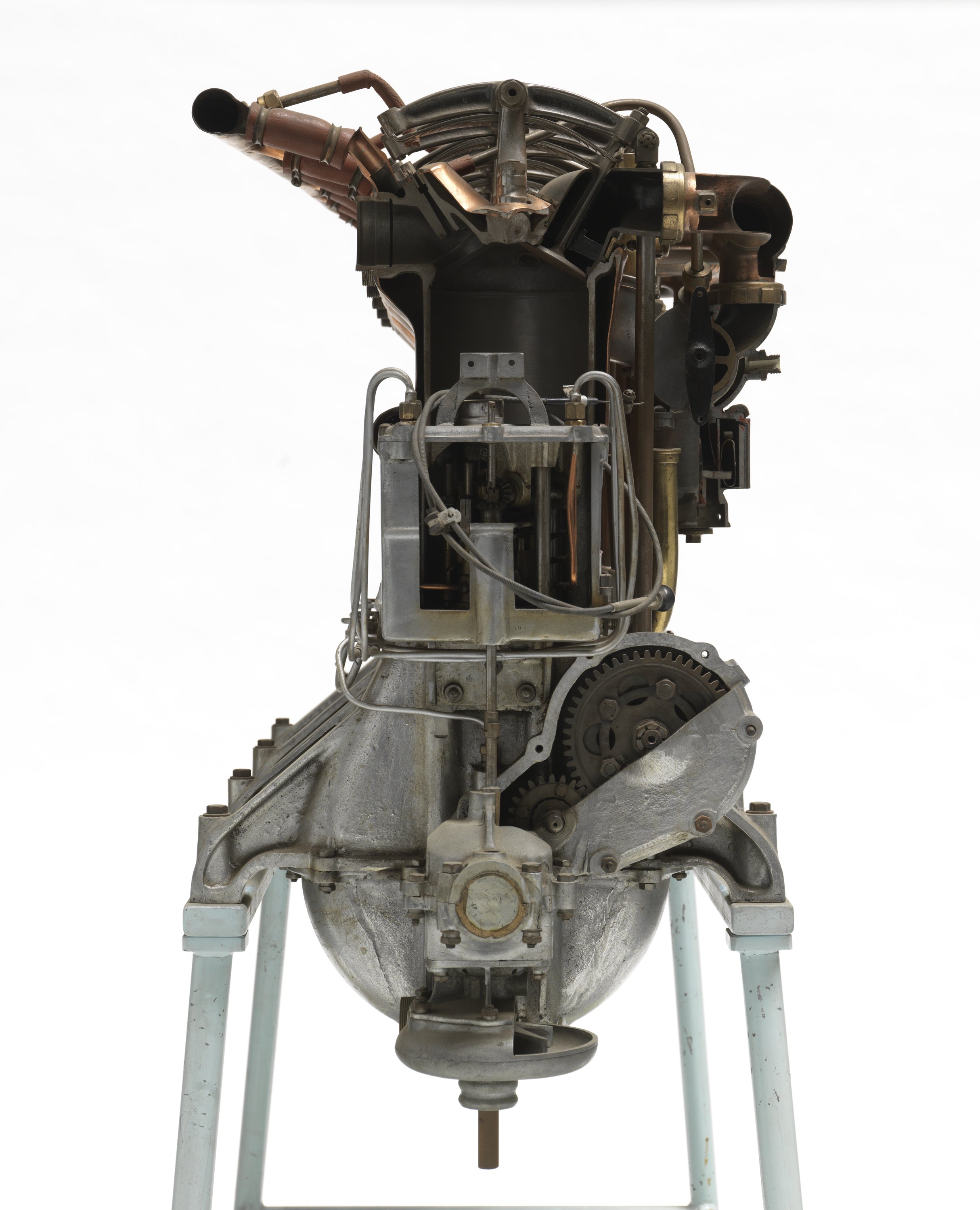 Austro-Daimler 120 HP aero engine by F. Porsche,1914 | Porsche cars history
