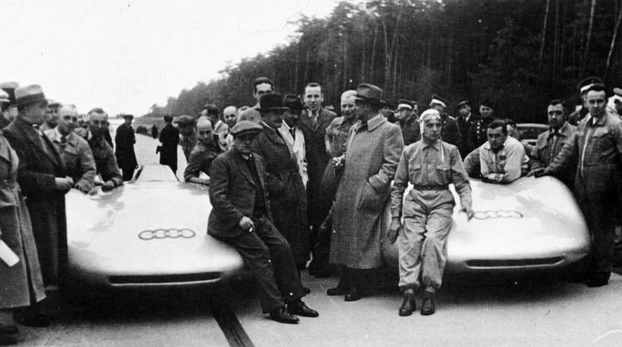 Auto-Union: world speed records | Porsche cars history