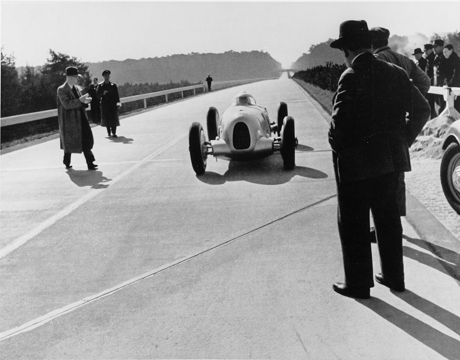 Auto-Union: world speed records | Porsche cars history